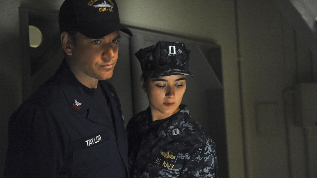 Playing With Fire – NCIS (Season 9, Episode 22) - Apple TV (NZ)