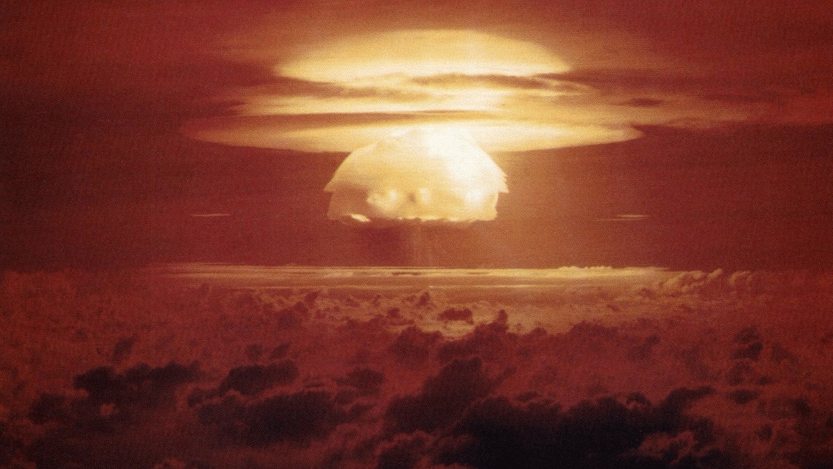 The World's Biggest Bomb - The World's Biggest Bomb - Apple TV
