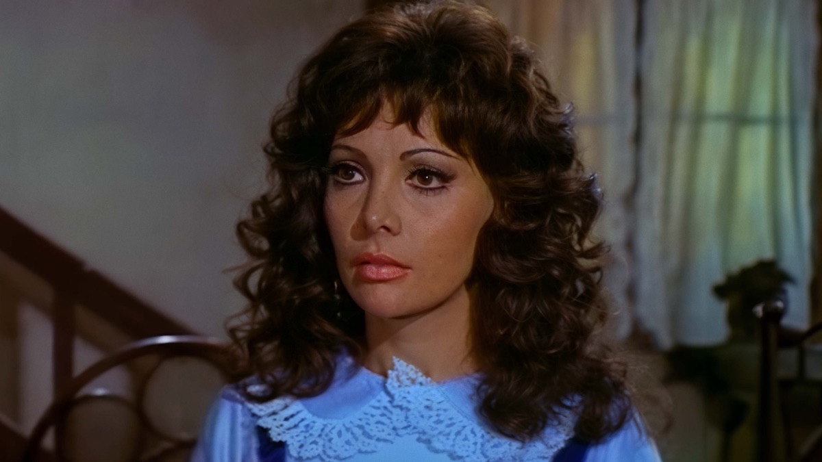 Yesenia - Apple TV (MX)