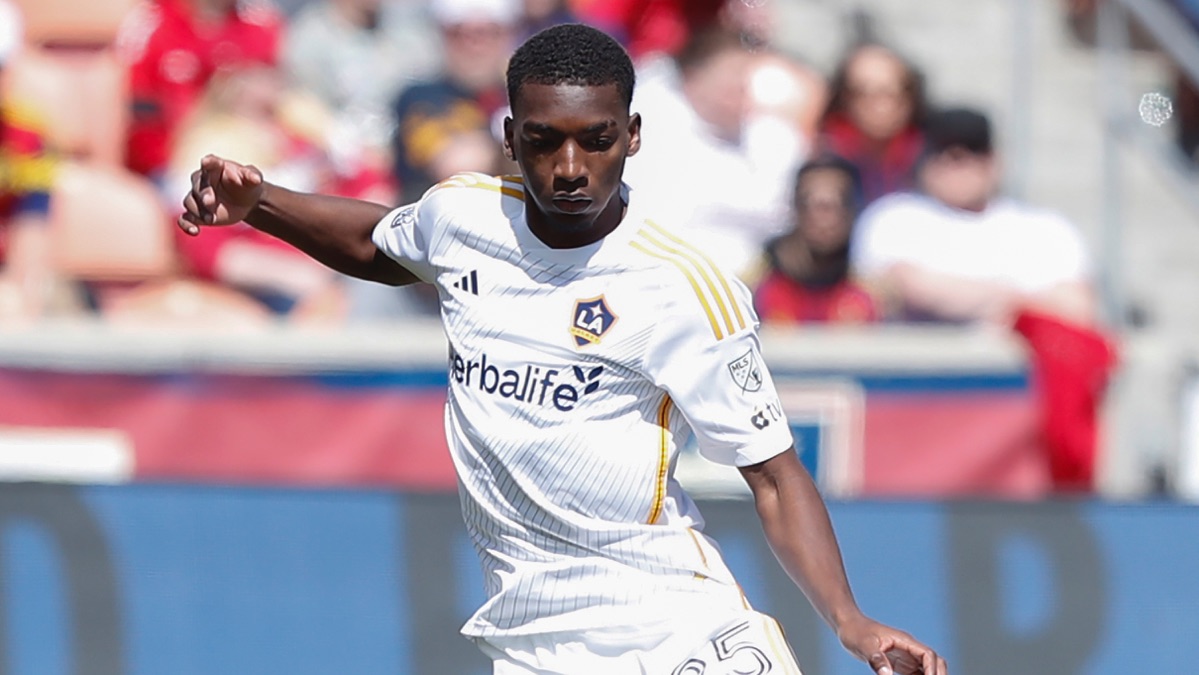 ‎E. Garcés, LA - Player Profiles (Series 2025, Episode 82) - Apple TV (ES)