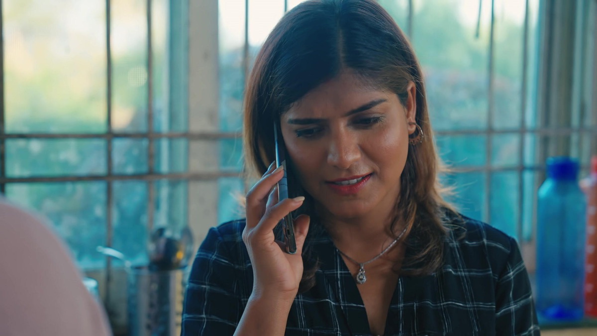 Prakhar's Obsession With Amrita - Savdhaan India: Criminal Decoded (Season 1, Episode 9) - Apple TV