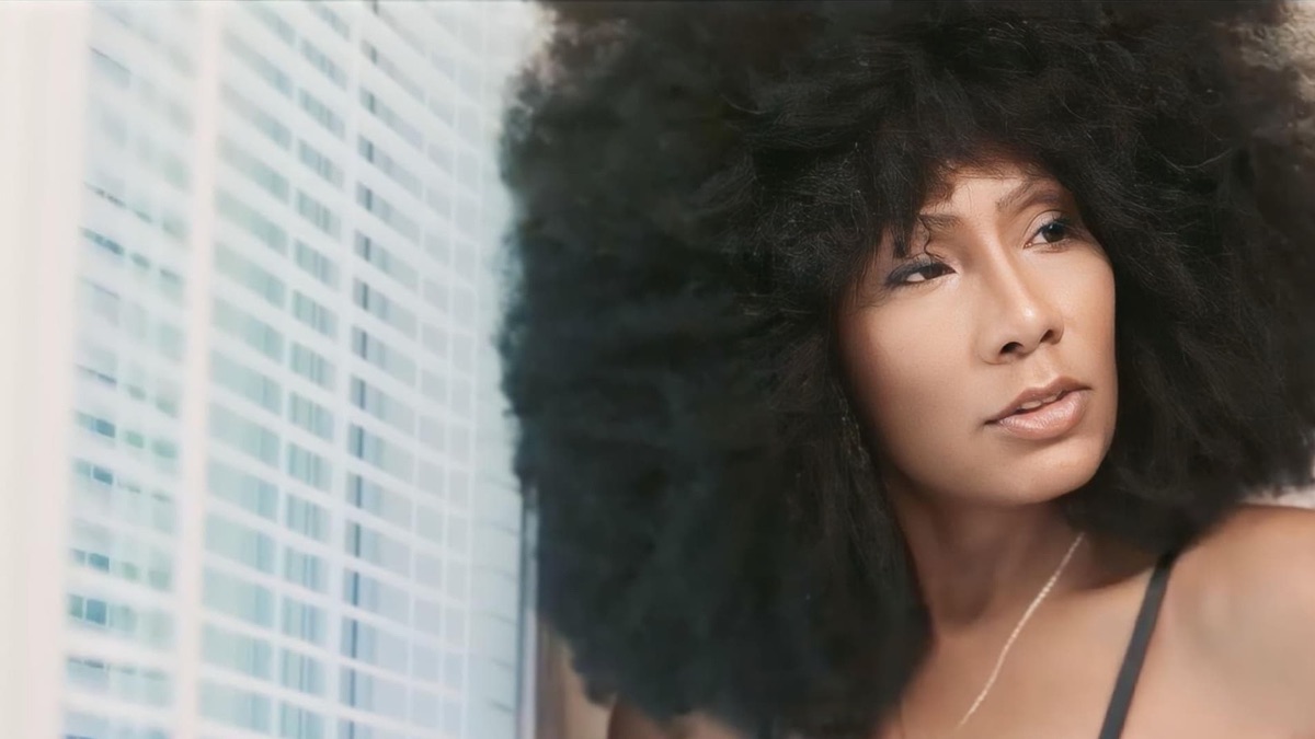 Hood Riches 2 - Apple TV (CA)