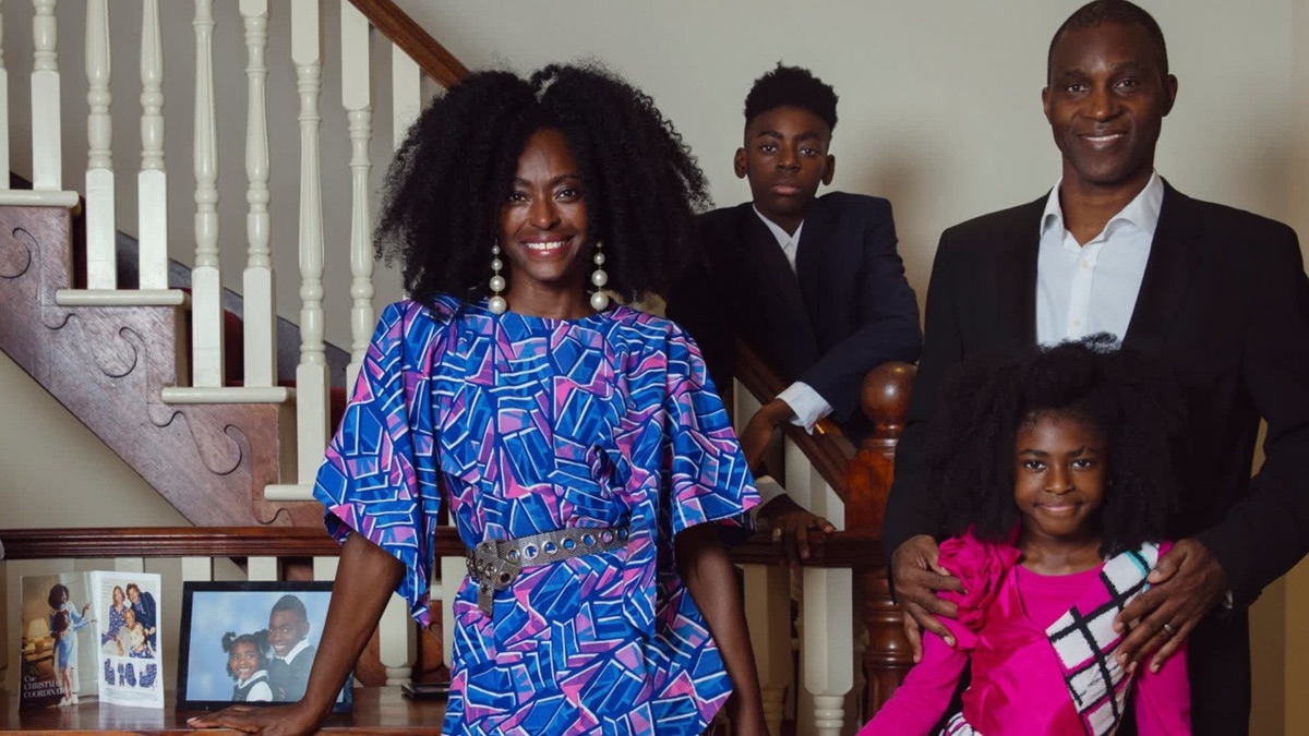 Child Model – Stacey Dooley Sleeps Over (Season 2, Episode 2) - Apple ...