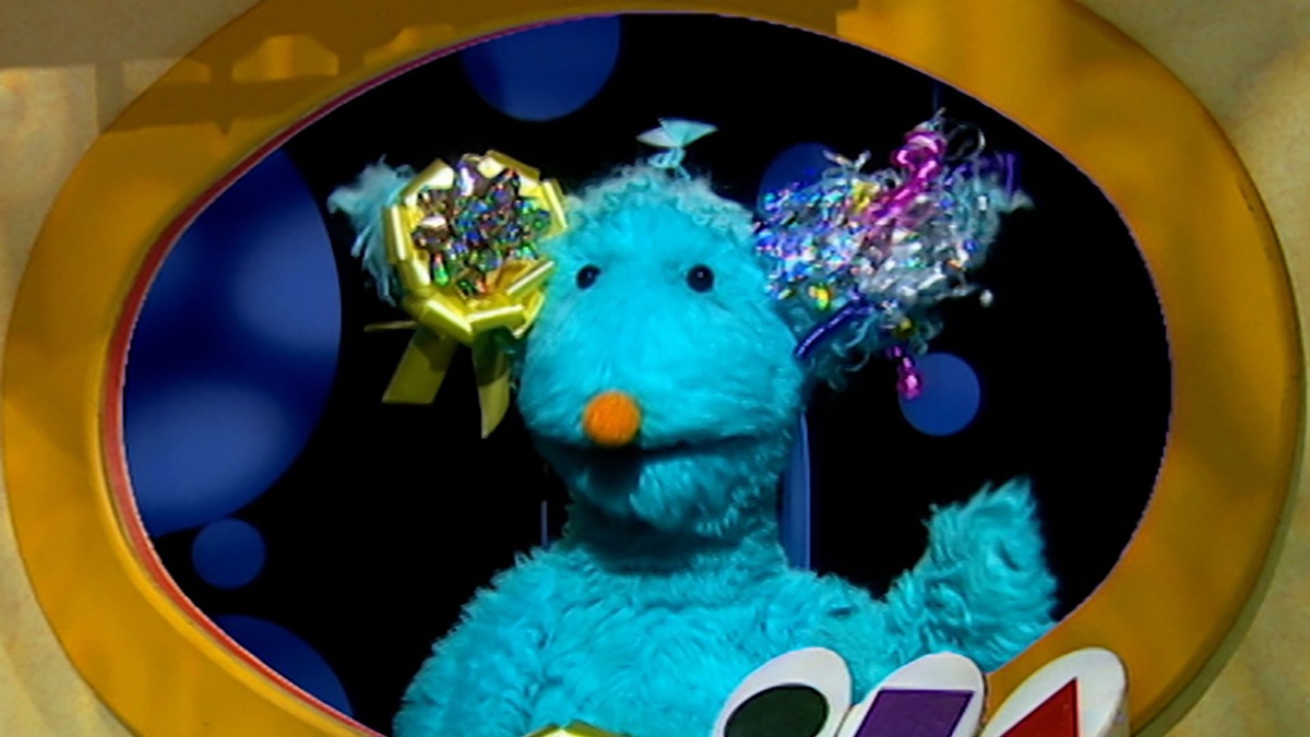 Presents - The Hoobs (Season 1, Episode 19) - Apple TV