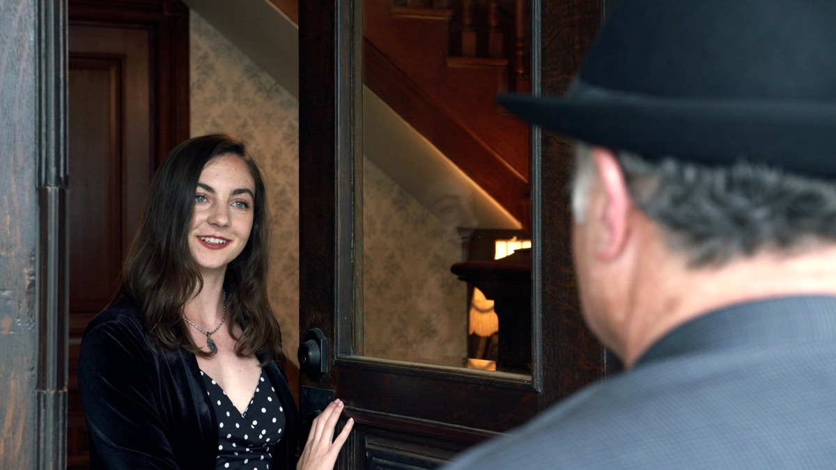 Return to the Theatre of Terror - Apple TV