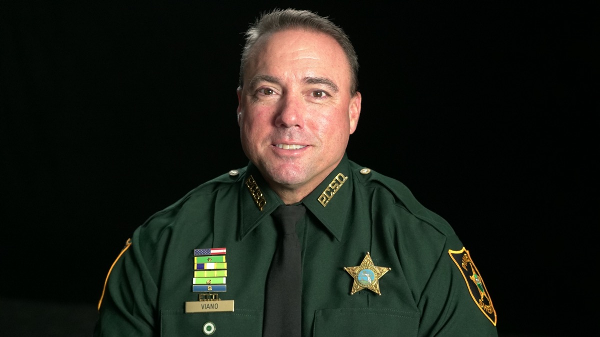 Line of Duty - Body Cam (Series 8, Episode 3) - Apple TV (MD)