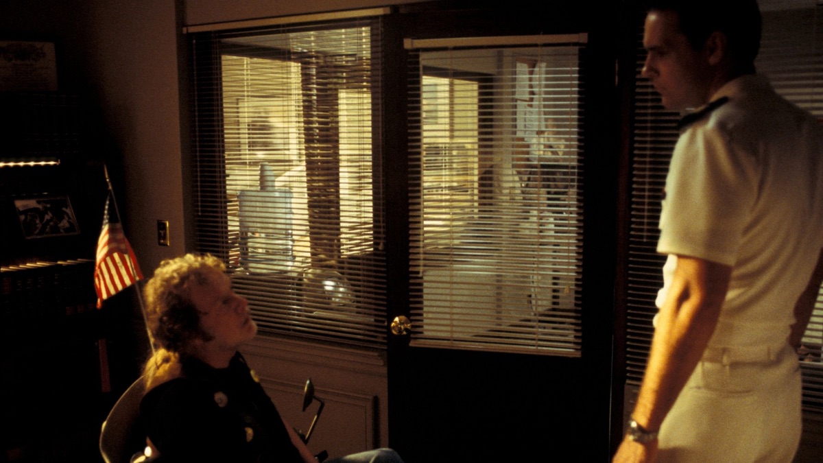 Good of the Service - JAG (Season 3, Episode 3) - Apple TV