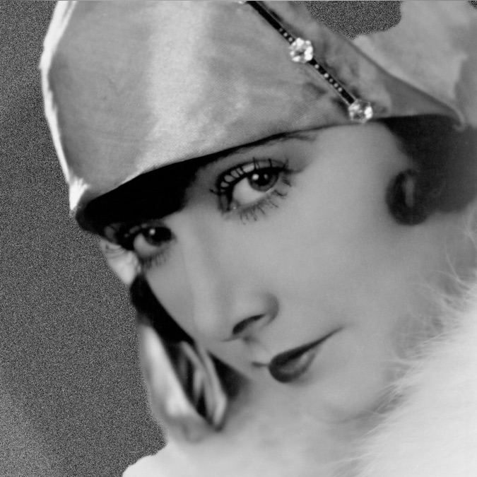 Actress Mae Busch