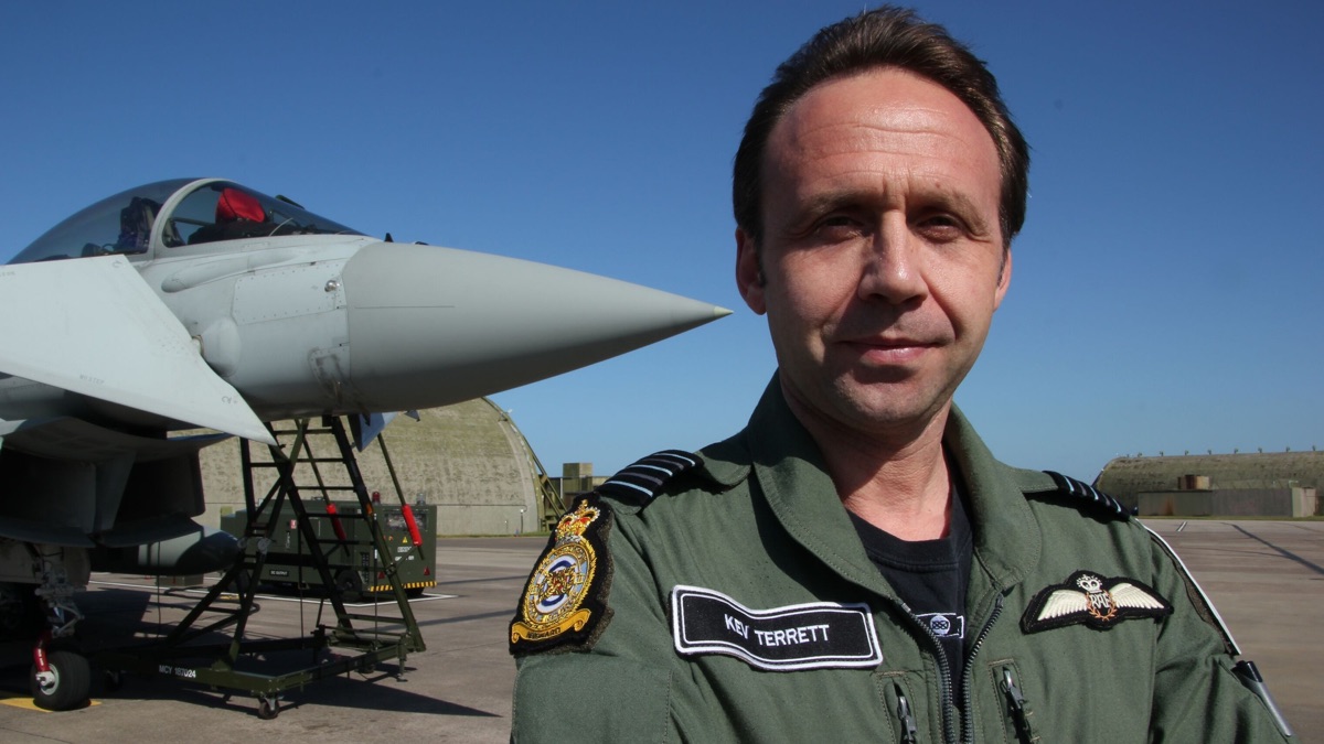 Series 1 Episode 1 - Top Guns: Inside the RAF (Series 1, Episode 1 ...