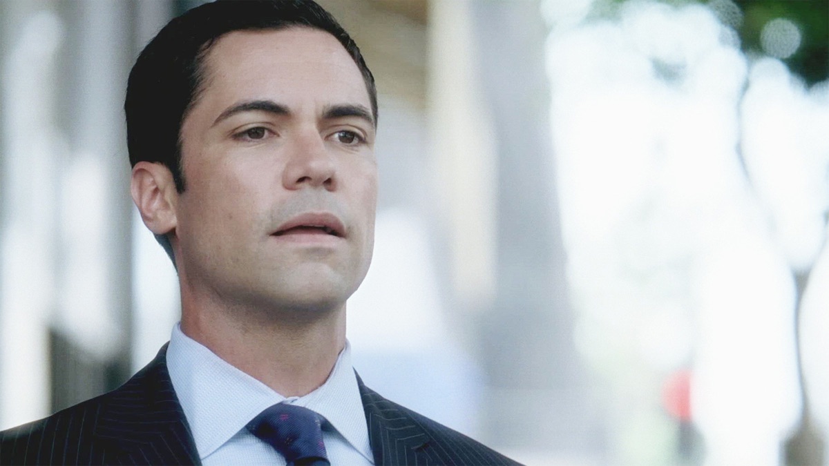 ‎Thick as Thieves - Cold Case (Series 5, Episode 5) - Apple TV (ES)