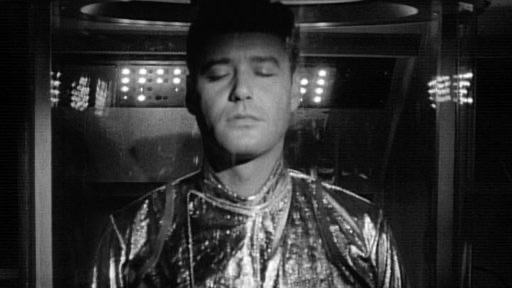 The Reluctant Stowaway – Lost in Space (Season 1, Episode 1) - Apple TV ...