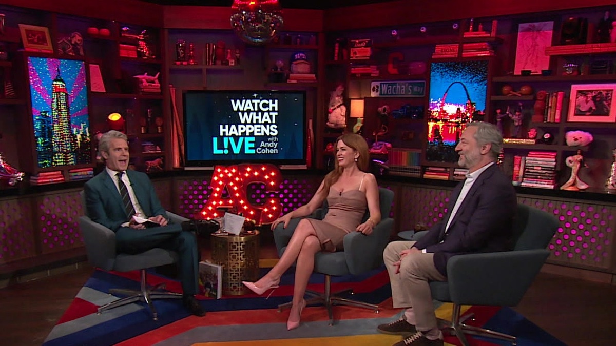 ‎Isla Fisher and Judd Apatow - Watch What Happens Live (temporada 22 ...