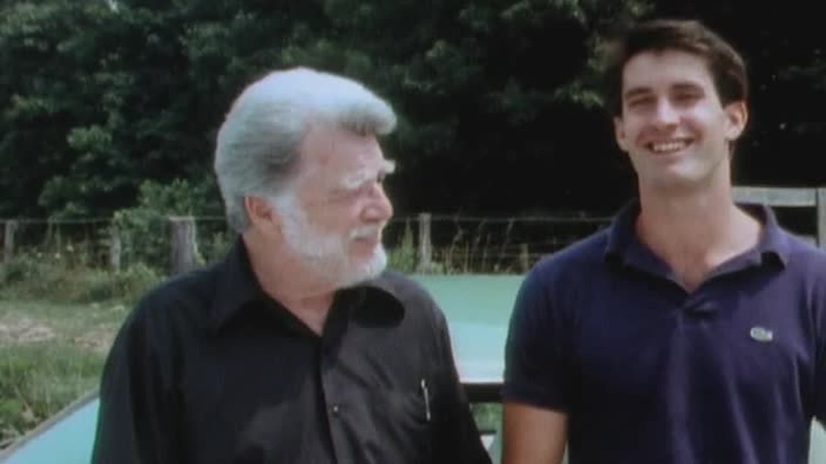 RiffTrax: Alien Outlaw - Apple TV