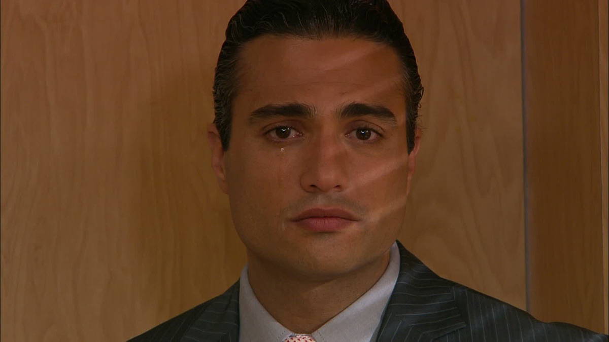 ‎En su lugar - La Fea Más Bella (Series 1, Episode 286) - Apple TV (MX)