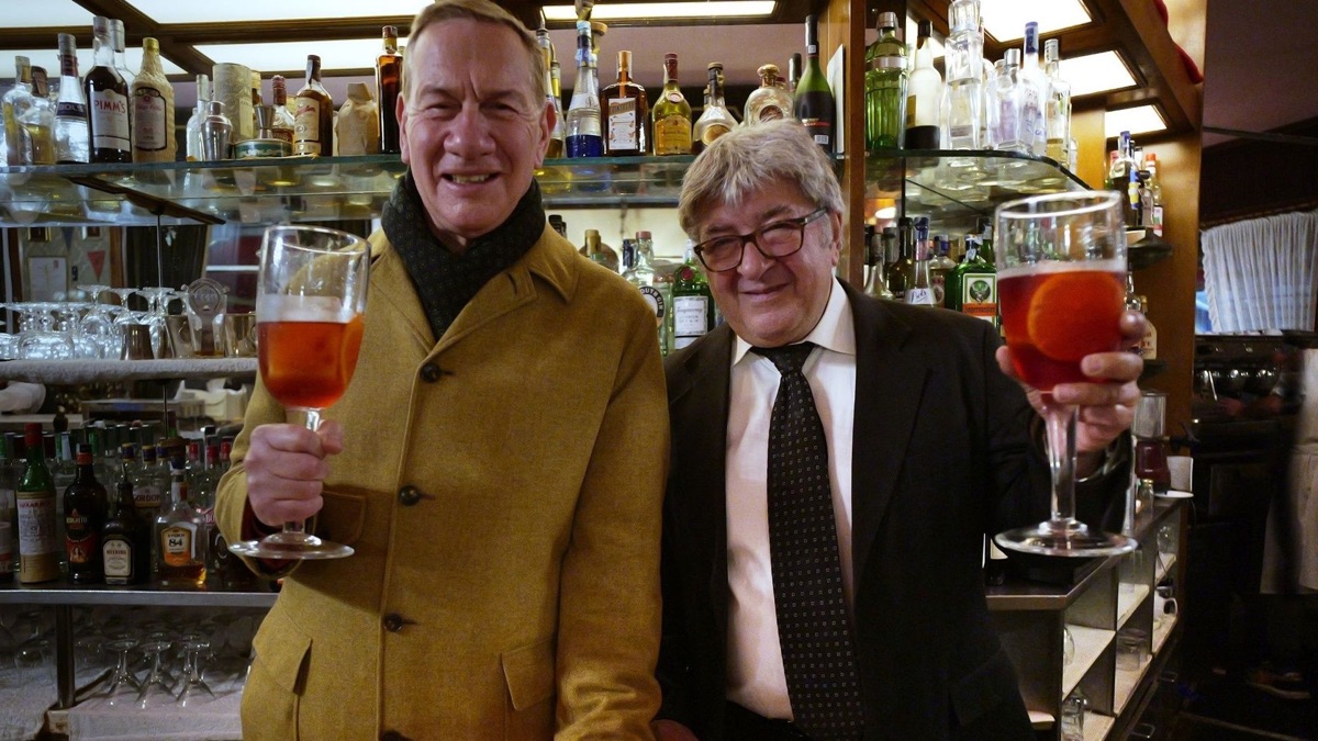 Milan – Michael Portillo's Long Weekends (Season 1, Episode 105 ...