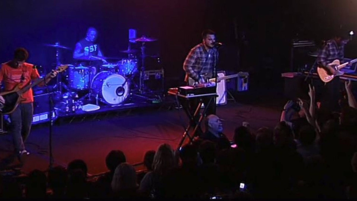 Thrice - Live at Metro Theatre - Apple TV (AU)
