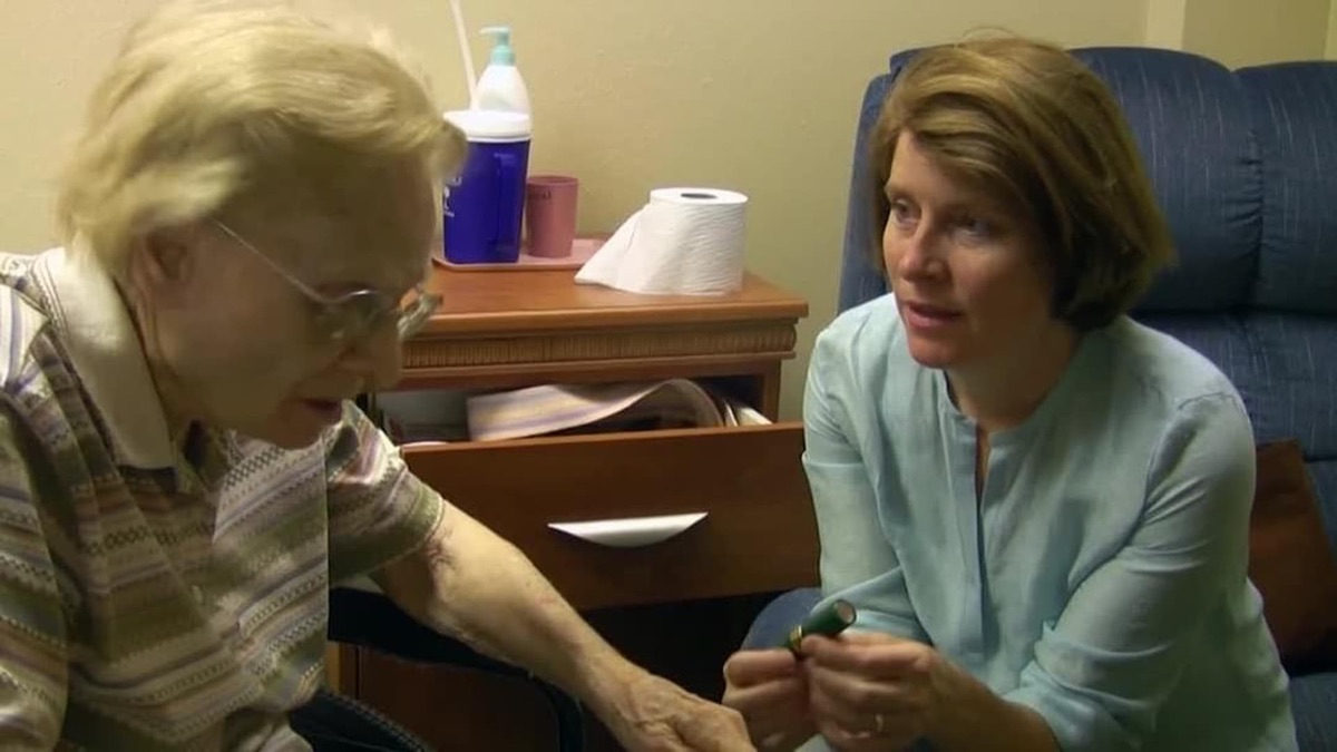 Mimi and Dona - Apple TV