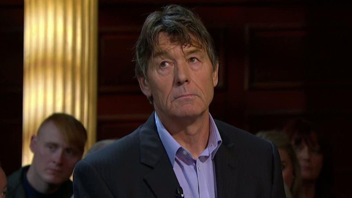 Angela v Janis - Judge Rinder (Season 4, Episode 34) - Apple TV