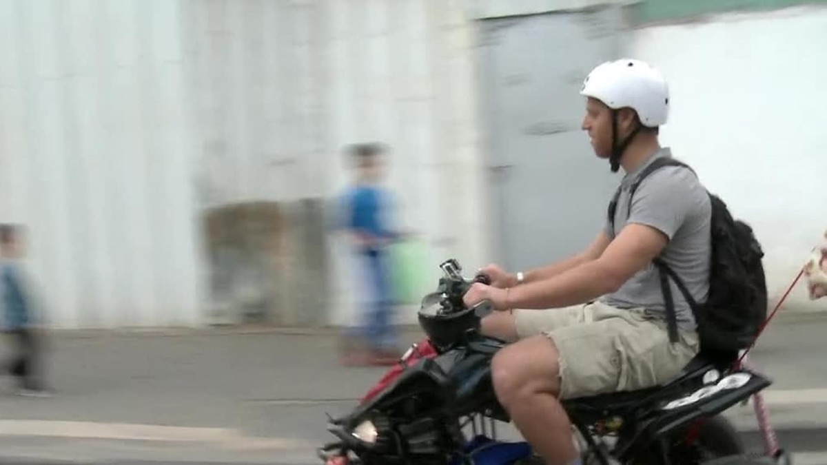 30 KM/H : An Israeli Adventure Film - Apple TV