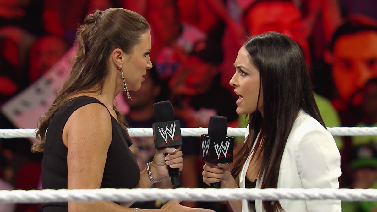 WWE Monday Night RAW – WWE RAW (Season 2014, Episode 30) - Apple TV (AU)