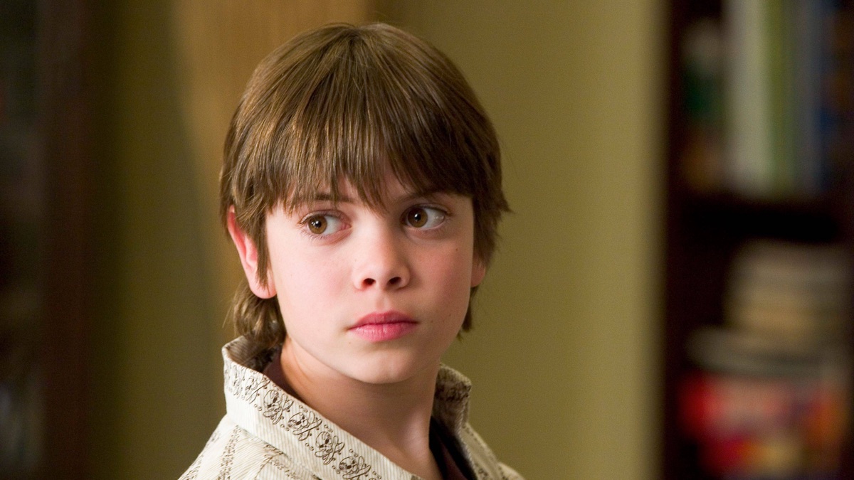 Silas Weeds Season 1