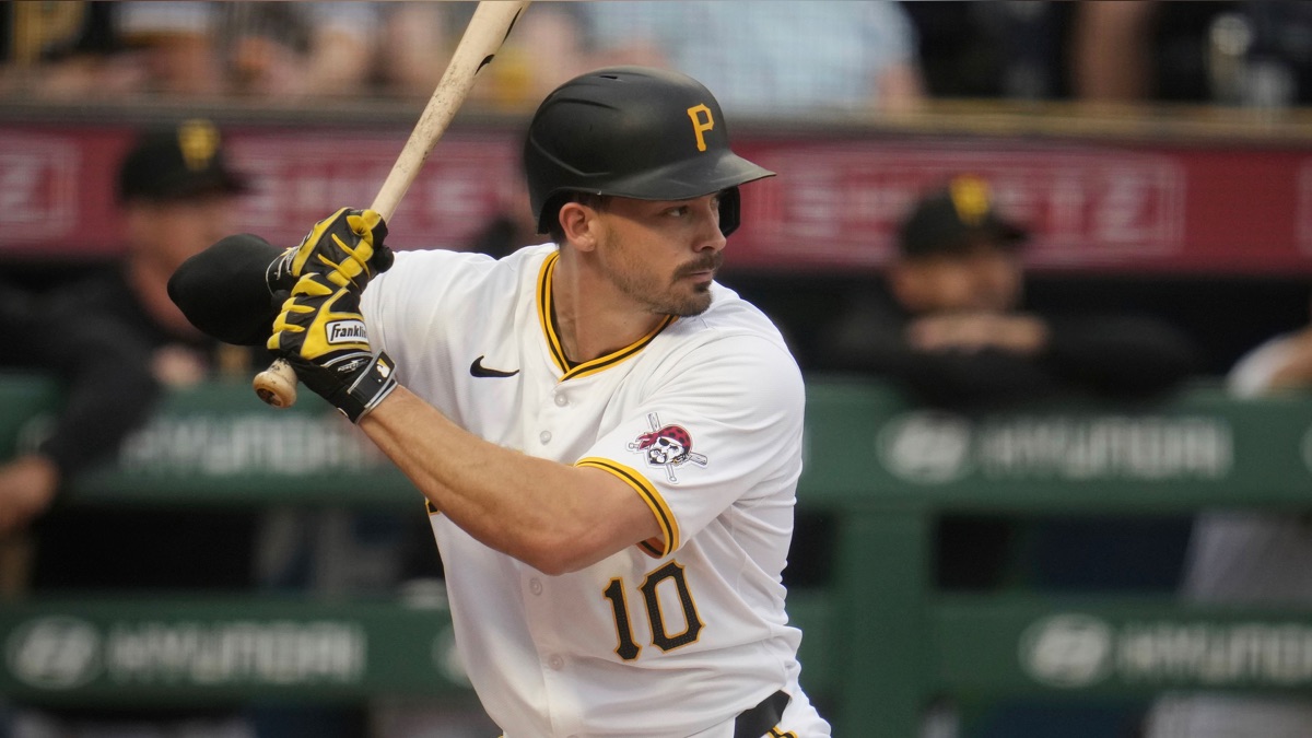 ‎Dodgers vs. Pirates ‑ Friday Night Baseball