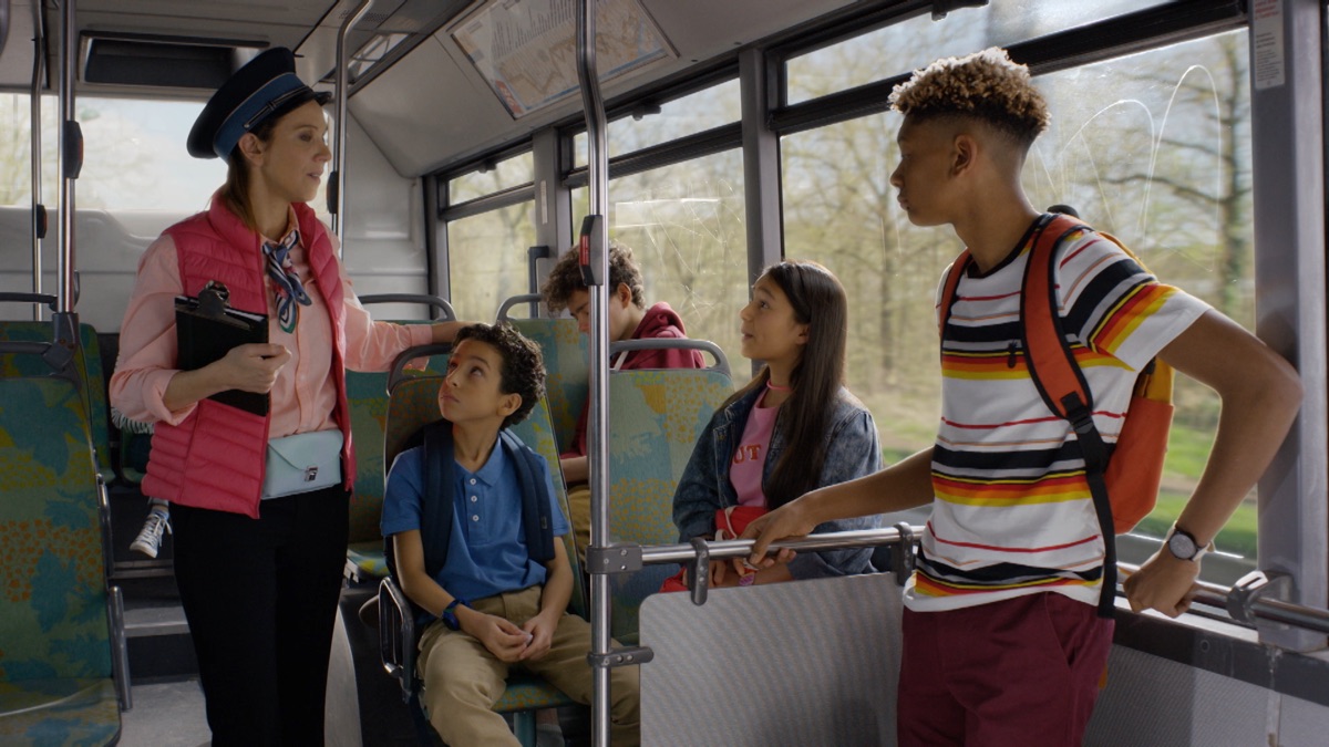 On Strike - 8:15 (Series 1, Episode 30) - Apple TV (UK)