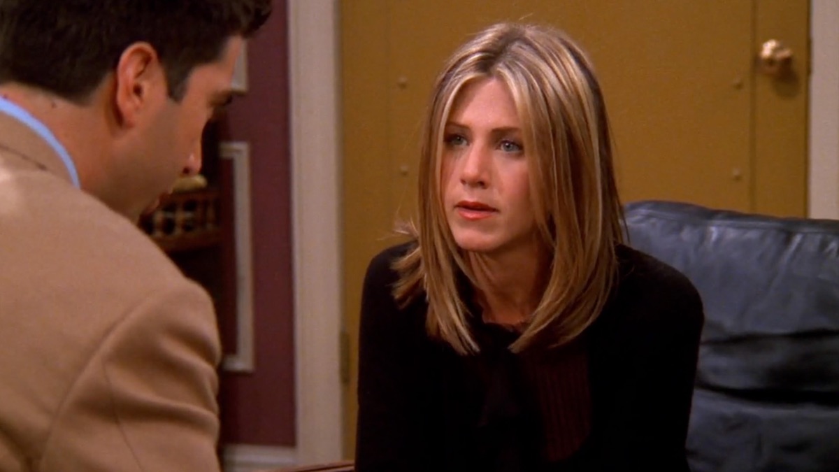 ‎The One Where Rachel Tells... - Friends (Series 8, Episode 3) - Apple ...