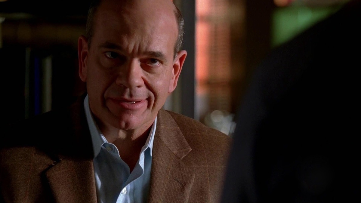 A Death in the Family - Castle (Series 1, Episode 10) - Apple TV (LB)