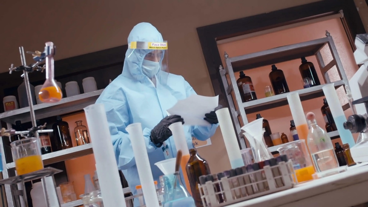 Preesha Revives Neerja - Yeh Hai Chahatein (Season 2, Episode 100 ...