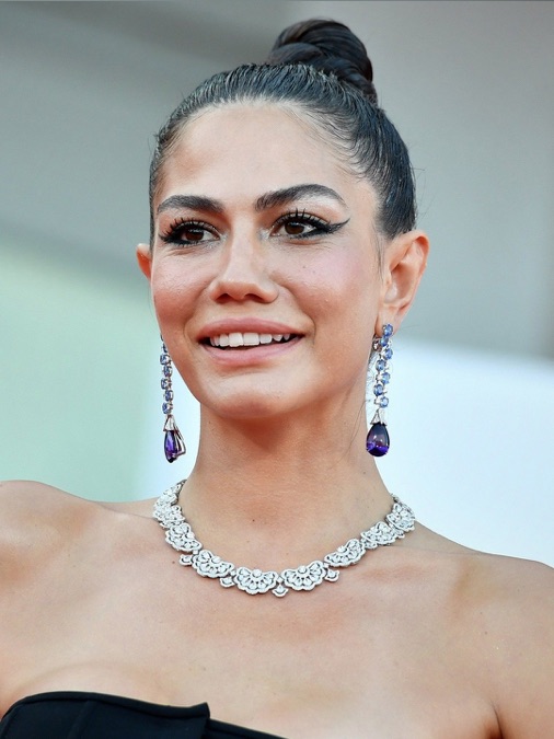 ‎Filme und Sendungen mit Demet Özdemir – Apple TV