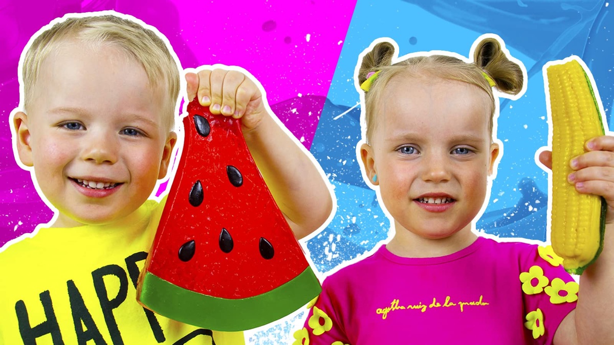 Real Food vs. Gummy Food – Gaby & Alex Adventures (Season 1, Episode 3 ...