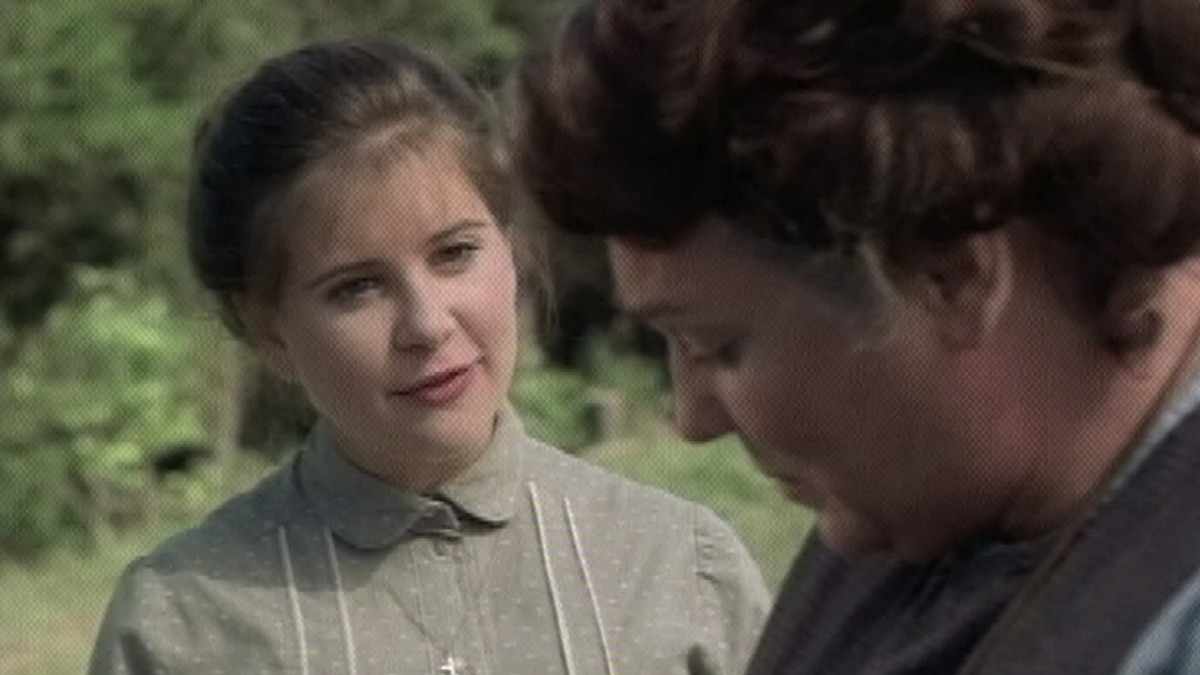 The Sweetest Gift - Christy (Series 2, Episode 1) - Apple TV (UK)