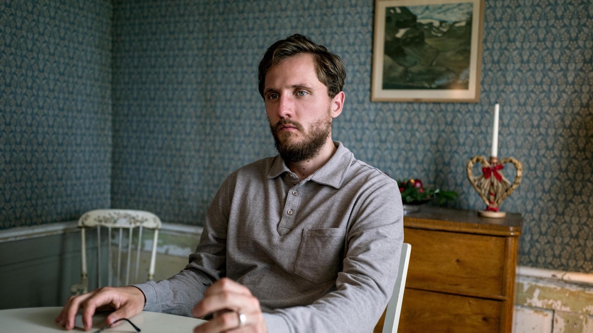 Ep 3 - The Congregation (Series 1, Episode 3) - Apple TV (UK)