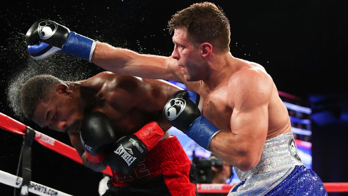 World Championship Boxing: Jacobs vs. Derevyanchenko and Machado vs ...