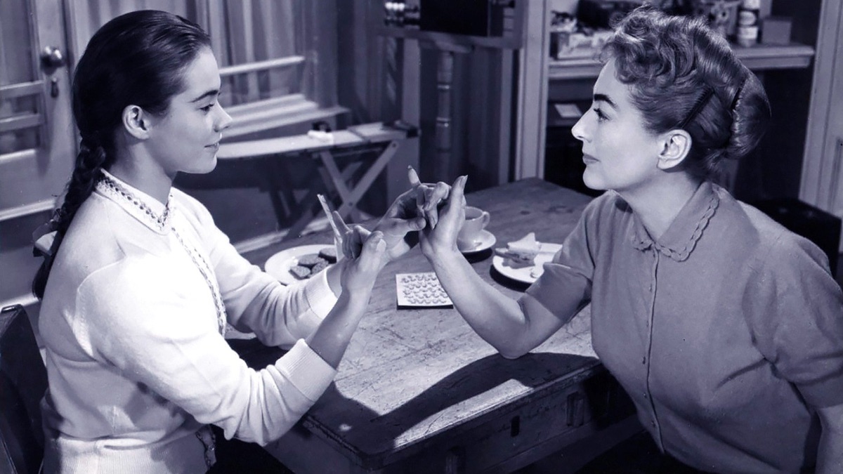 La historia de Esther Costello - Apple TV