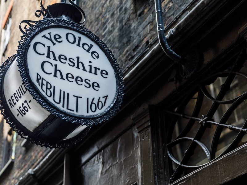 9 of London's Most Traditional Pubs | Apple Maps