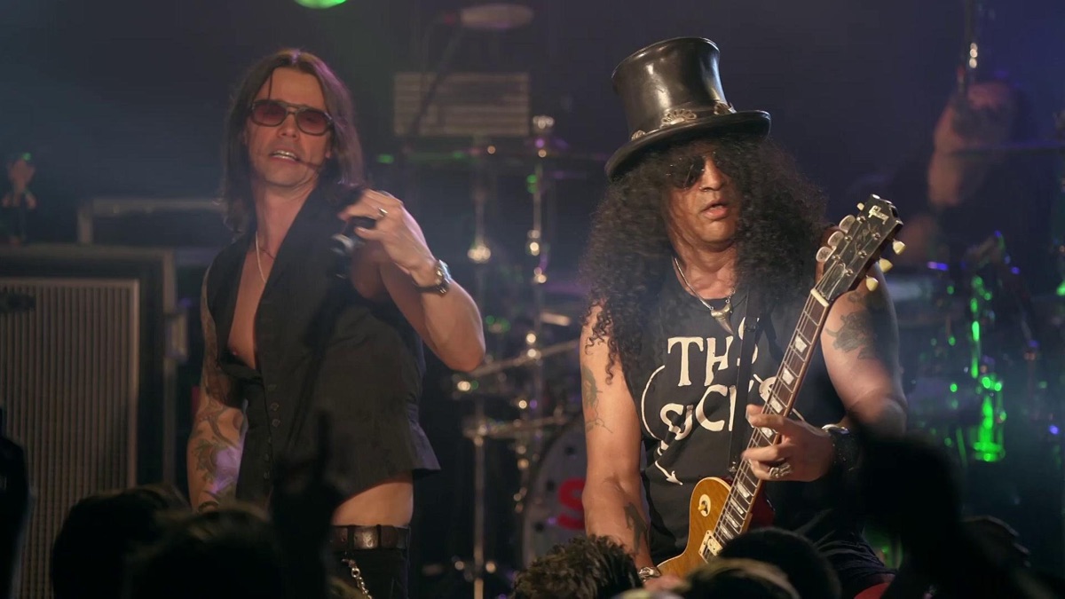 Slash Ft Myles Kennedy and The Conspirators - Live At The Roxy - Apple ...