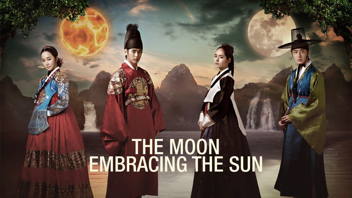 ‎The Moon That Embraces the Sun - Apple TV