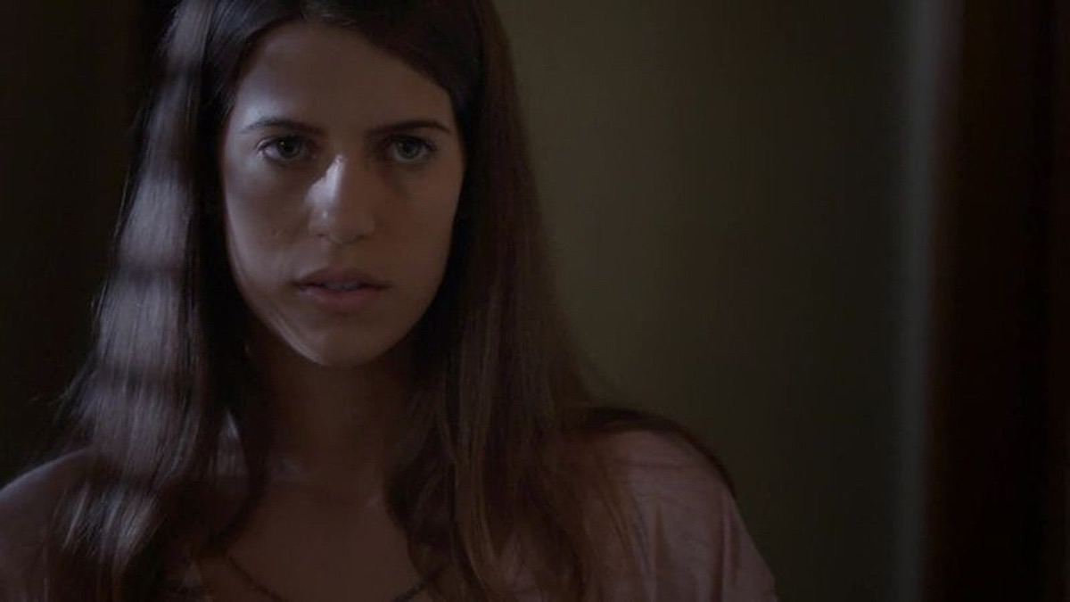 Mi cuerpo, tu cuerpo - Llámame Bruna (temporada 1, episodio 1) - Apple ...