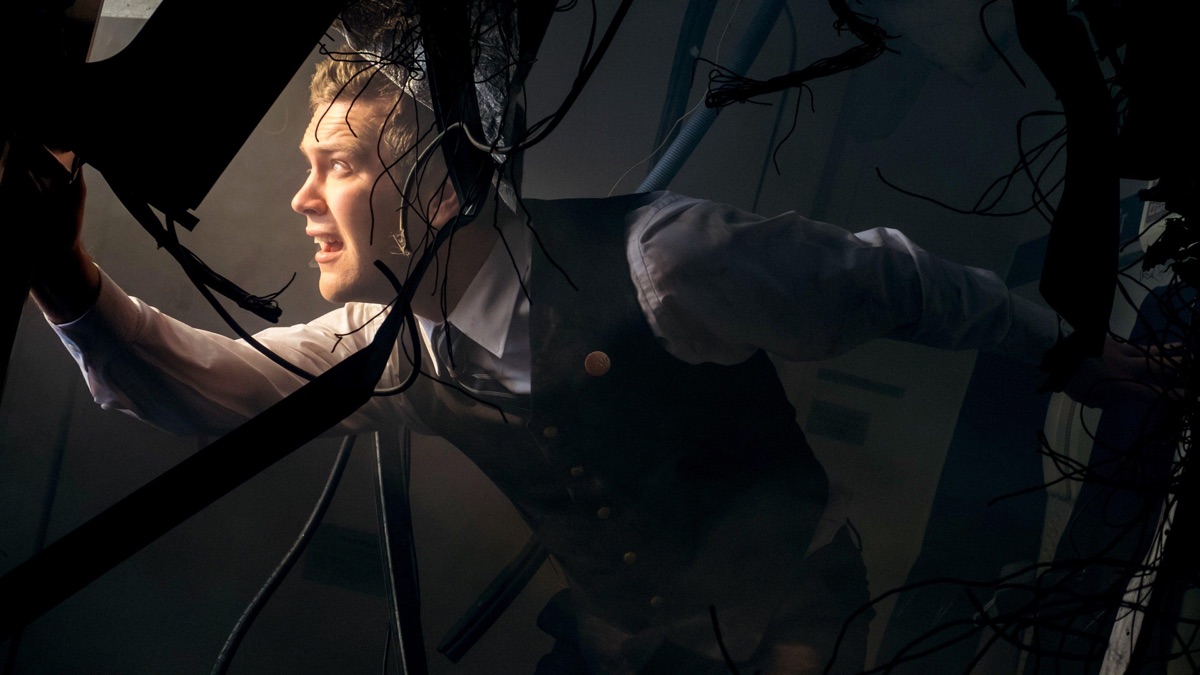 Storming Out - Air Disasters (Season 11, Episode 6) - Apple TV