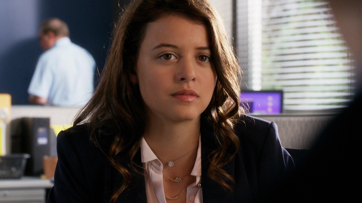 Don't Look Back - Degrassi: The Next Generation (Season 14, Episode 25 ...