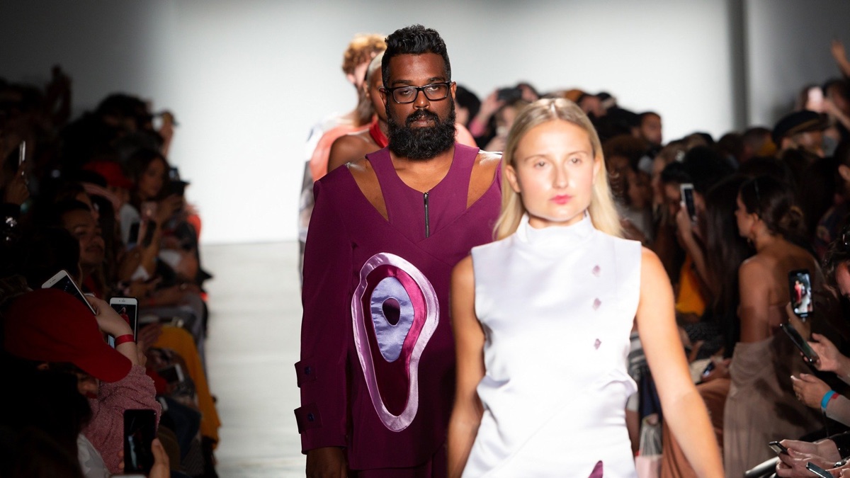 Fashion – Rob & Romesh Vs... (Season 1, Episode 3) - Apple TV (AU)