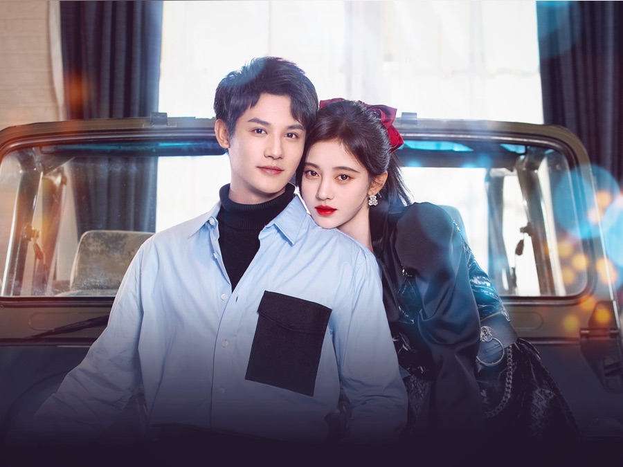 Love Under the Full Moon - Apple TV