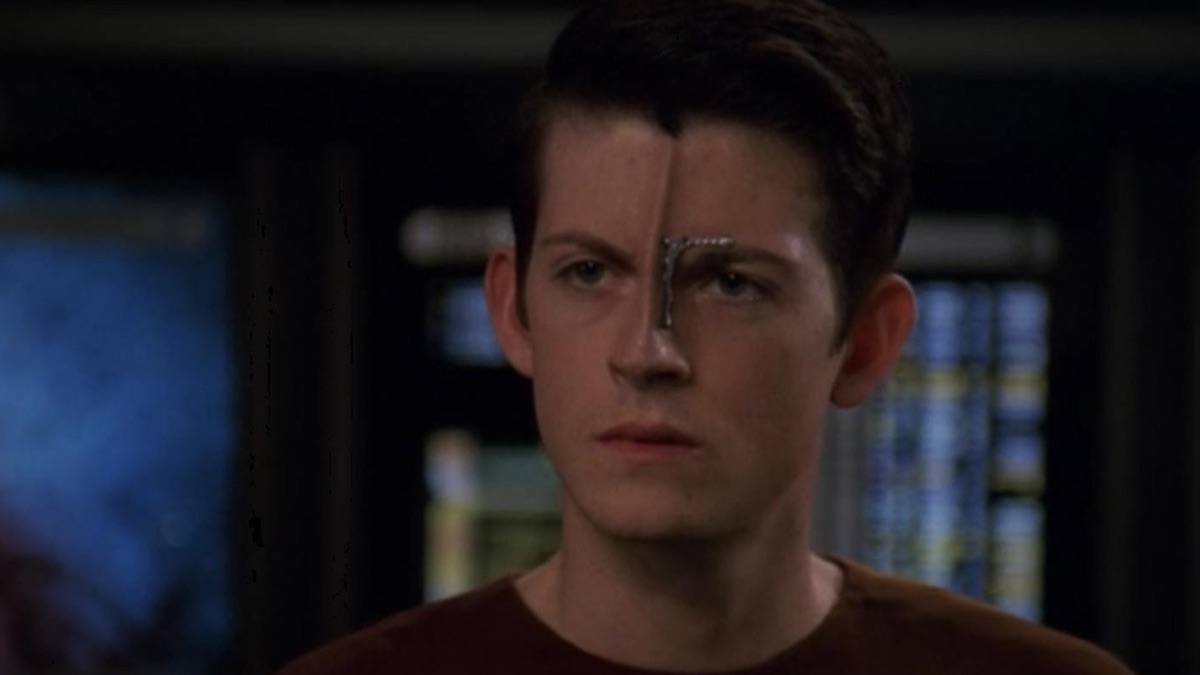 Human Error - Star Trek: Voyager (Series 7, Episode 18) - Apple TV (PL)