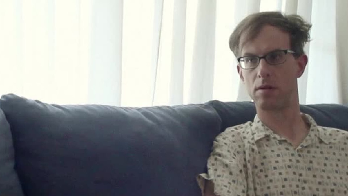 Aspie Seeks Love - Apple TV