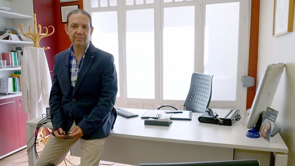 ARTE Regards : espagne : qui pour soigner les soignants ? - Apple TV (FR)