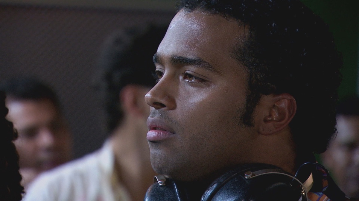 Distracciones - El Joe, la leyenda (Season 1, Episode 108) - Apple TV