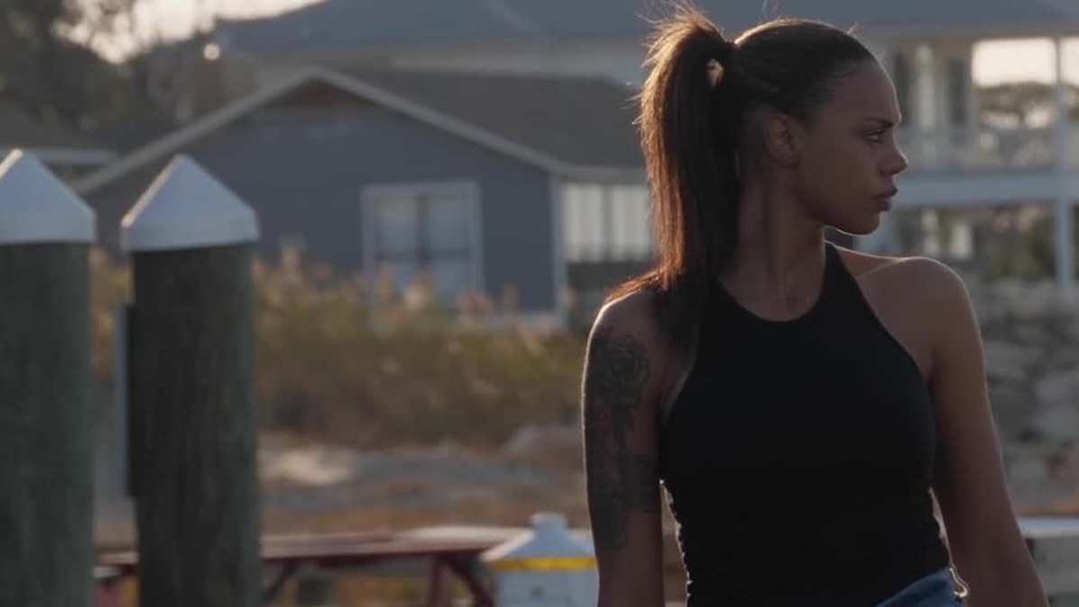 Alien Shark - Apple TV