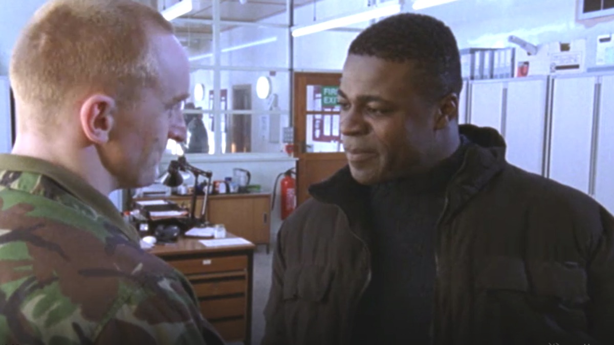 S02 E01 - Communication - Ultimate Force - Apple TV